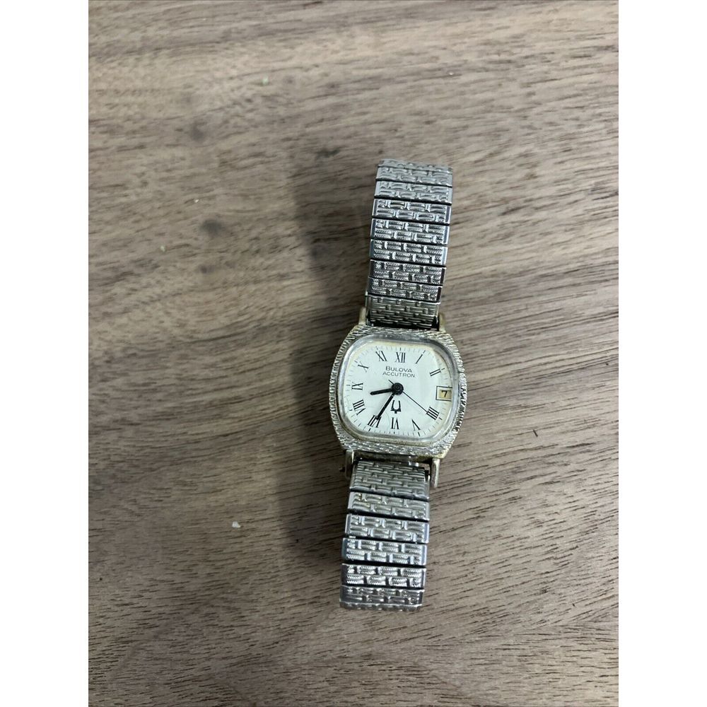 Vintage Ladies Bulova Accutron N5 Watch - Gem